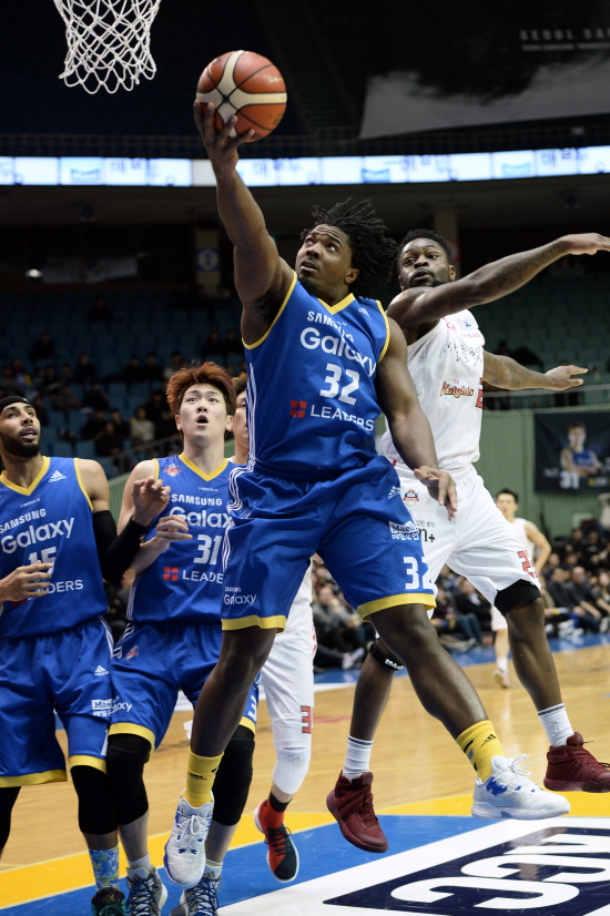 [서동철의 주간 KBL] 11/21~27 : 부상 때문에 어수선했던 한 주