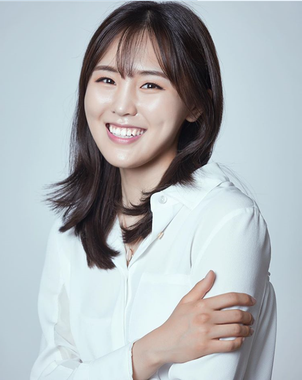 ‘텐텐’모델 김아랑, 서울시청 광장서 감사 사인회