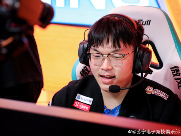 [LPL Report] '풀을 뜯은' 사자 수닝(SN)