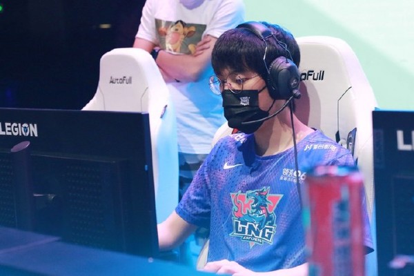 [LPL P.O] 다시 정상에서 만난 기린-주작 (LNG vs FPX)