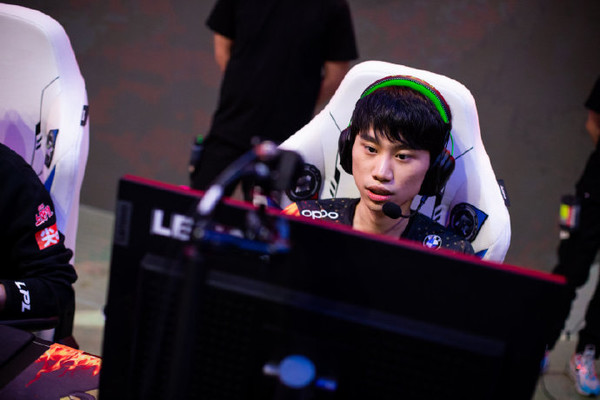 [LPL P.O] 다시 정상에서 만난 기린-주작 (LNG vs FPX)