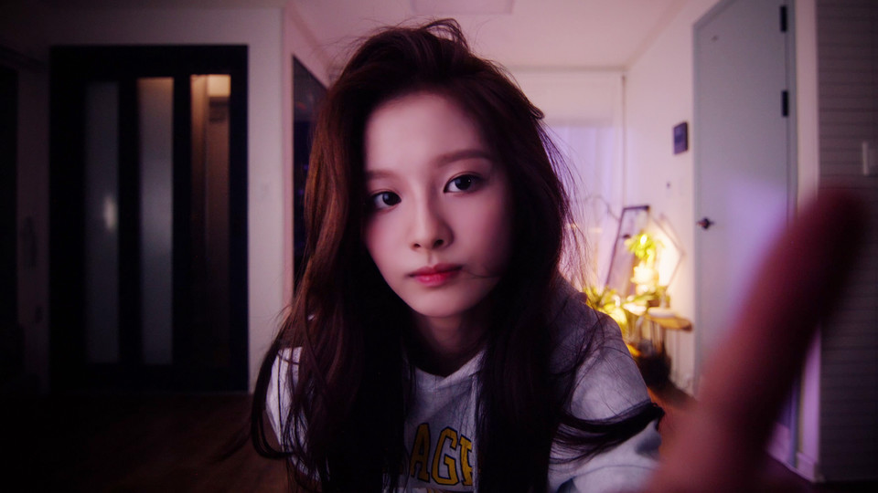 JYP, 2022 신인 걸그룹 네 번째 멤버 '설윤' 공개! 역대급 비주얼 라인업