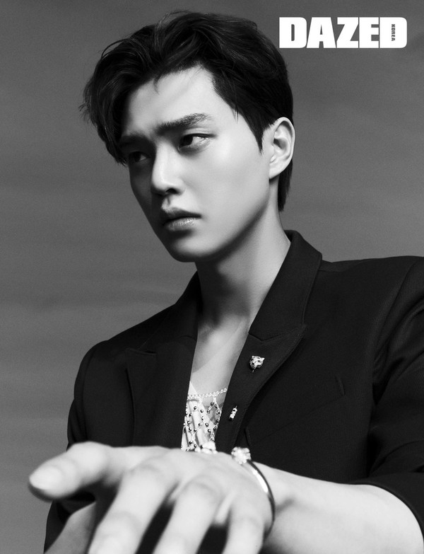 Song Gang's 'The Manly Man's Strong Charm'(Pictorial)