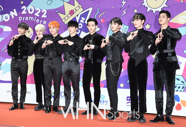 TO1 'Charisma'[Photo]