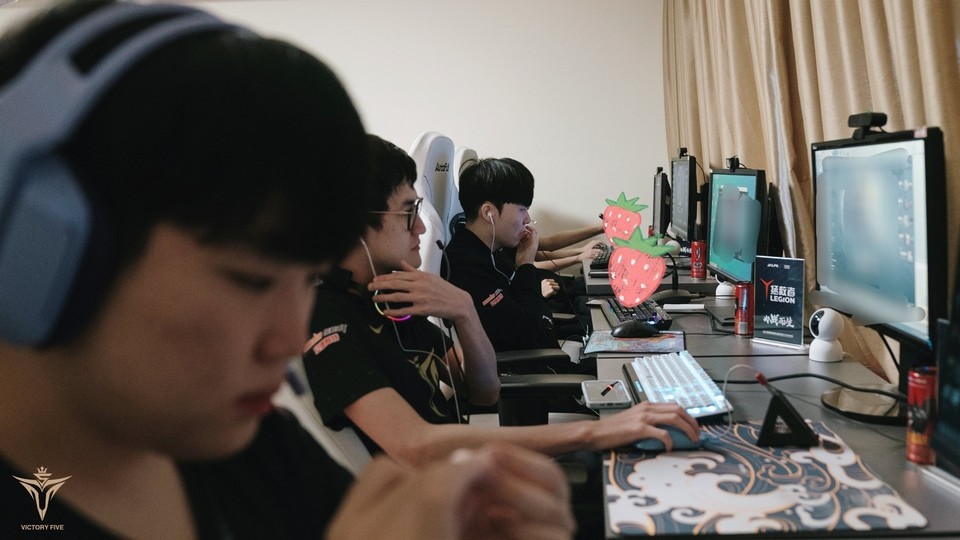 [LPL] 리치-루키 V5, BLG에 'P.O 희망' 선물?