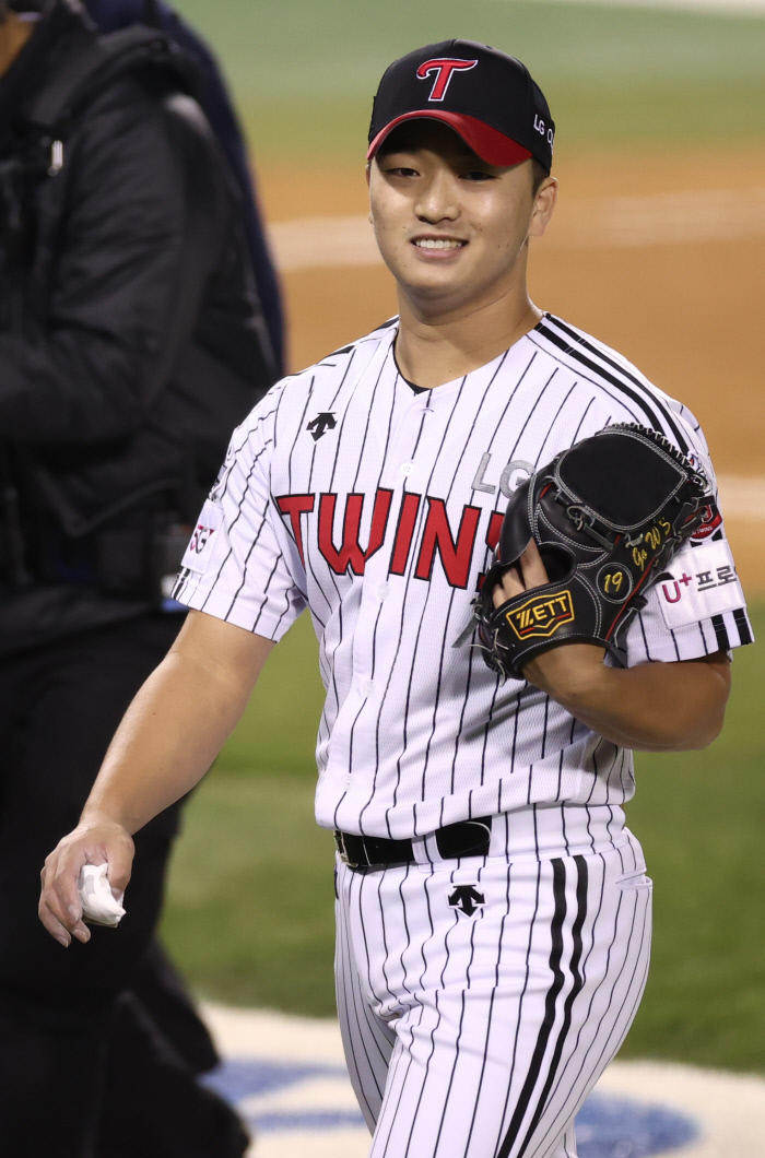 KBO, 8월 MVP 후보 발표···고우석-안우진-푸이그 포함