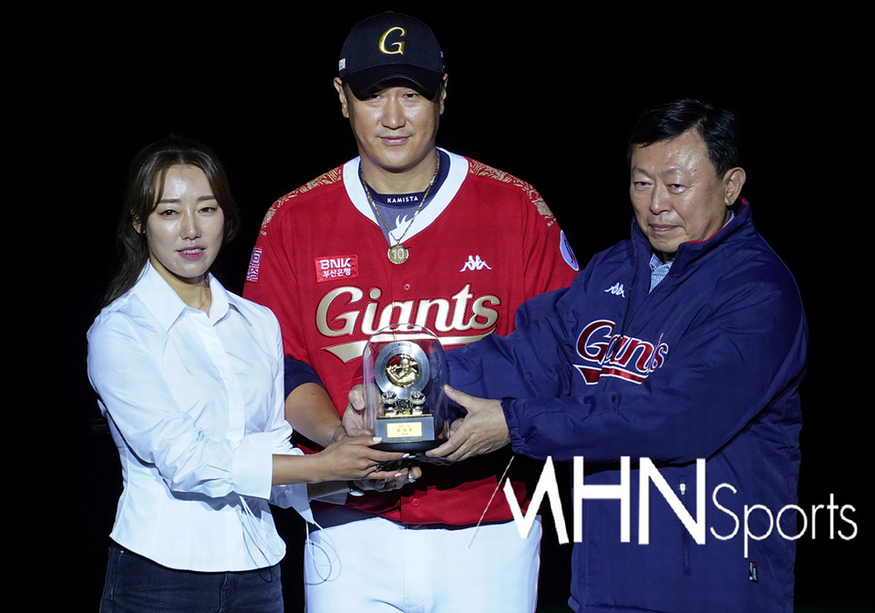 드라마틱한 피날레…kt 2승이면 3위, 1승 1패면 키움이 3위