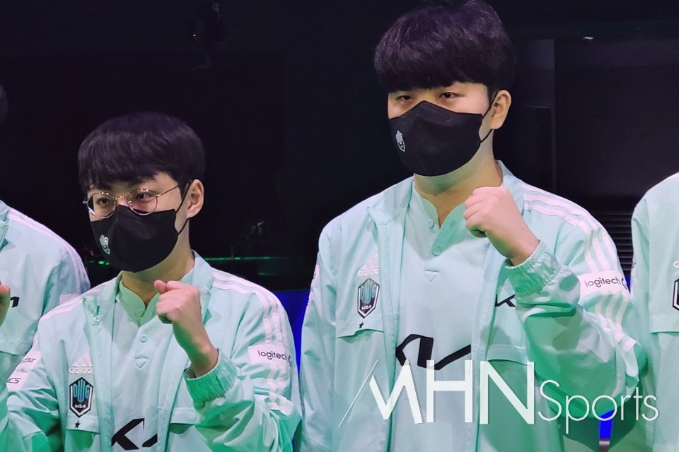 [롤드컵] 'The Showmaker' DK, 젠지에 3세트 승리