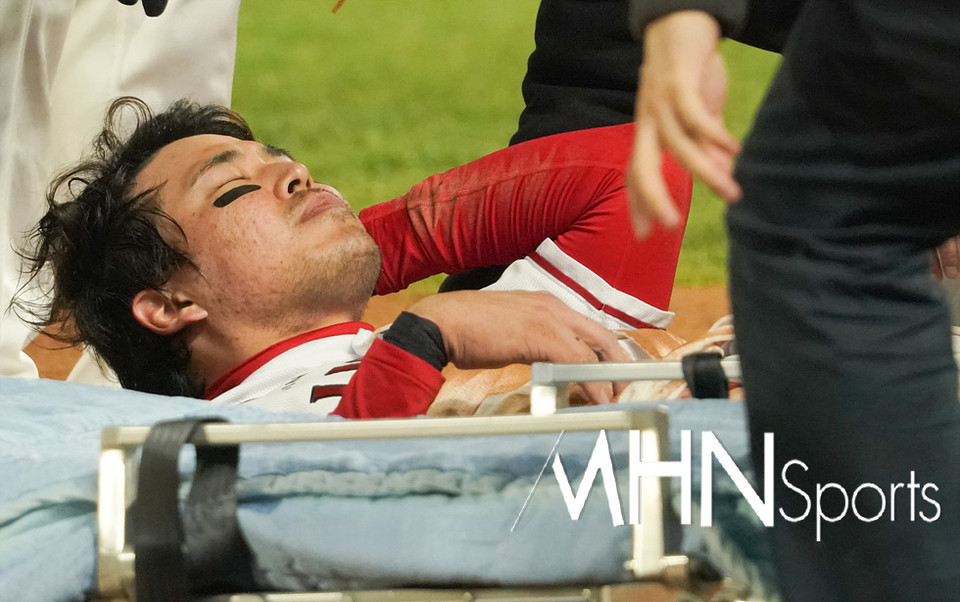 [Ms포토]'고통을 참는 SSG 한유섬'