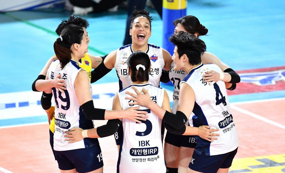 기업은행, 국대 출신은 살아있다! 김수지·표승주·김희진 36득점