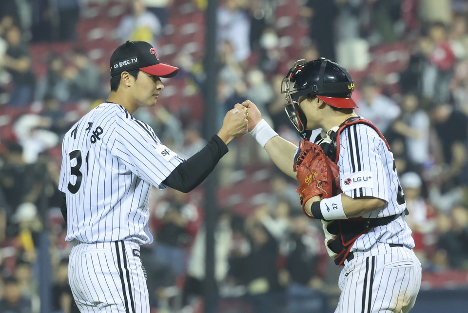 '얼마 만이야?' 14안타 폭발…LG, 2021년 8월 이후 616일 만에 단독 1위