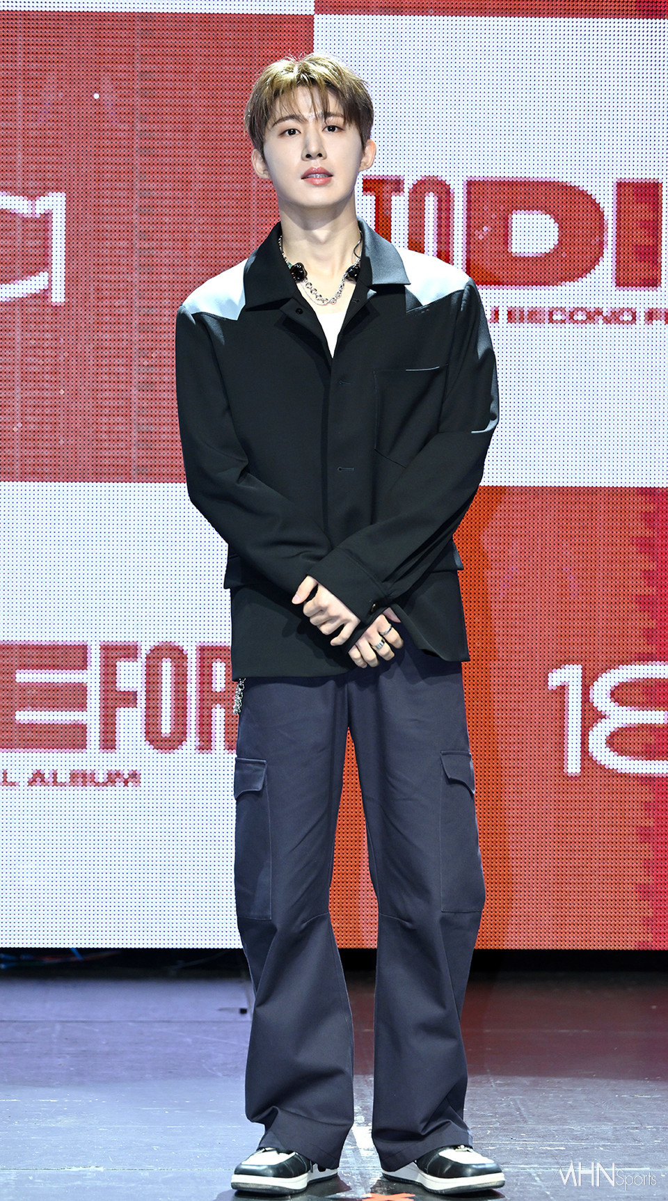 B.I, Releases the 2th Full-length Album "TO DIE FOR"