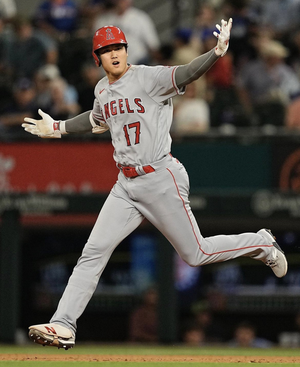 '별 중의 별' 1위, 오타니 "최초 3관왕 도전 가능...방망이에 꿈 담겨 있어"