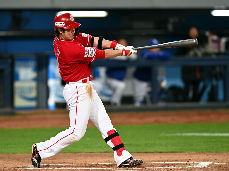 6월에만 '11홈런' 여전히 '소년장사' 최정, 월간 MVP 선정 '겹경사' [공식]