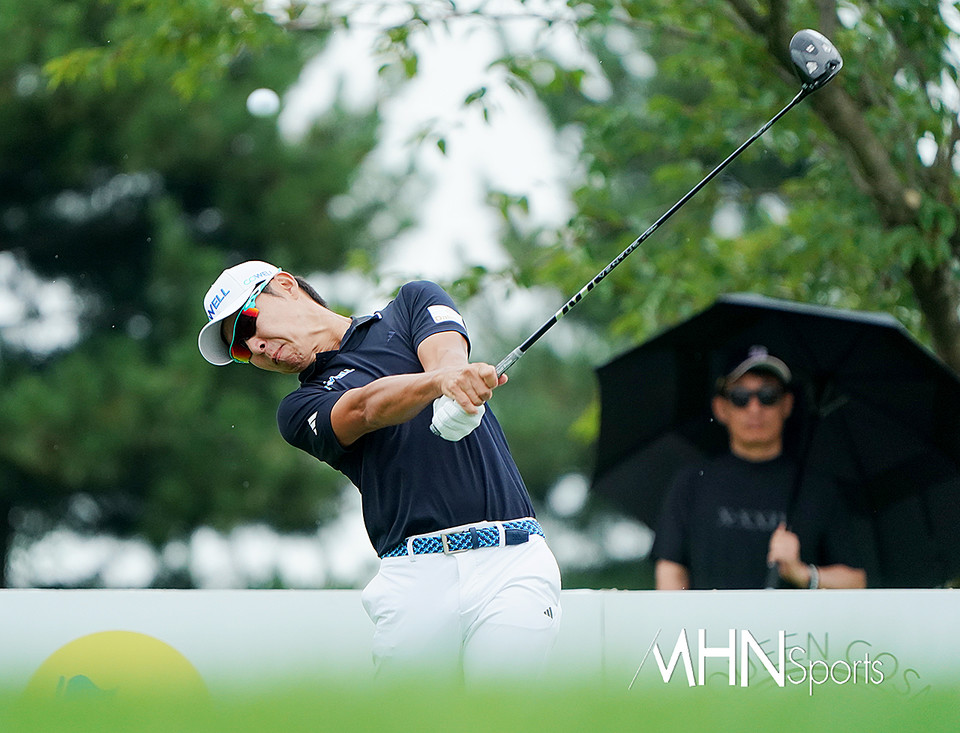 [Ms포토] 최진호 '신사의 타구~'