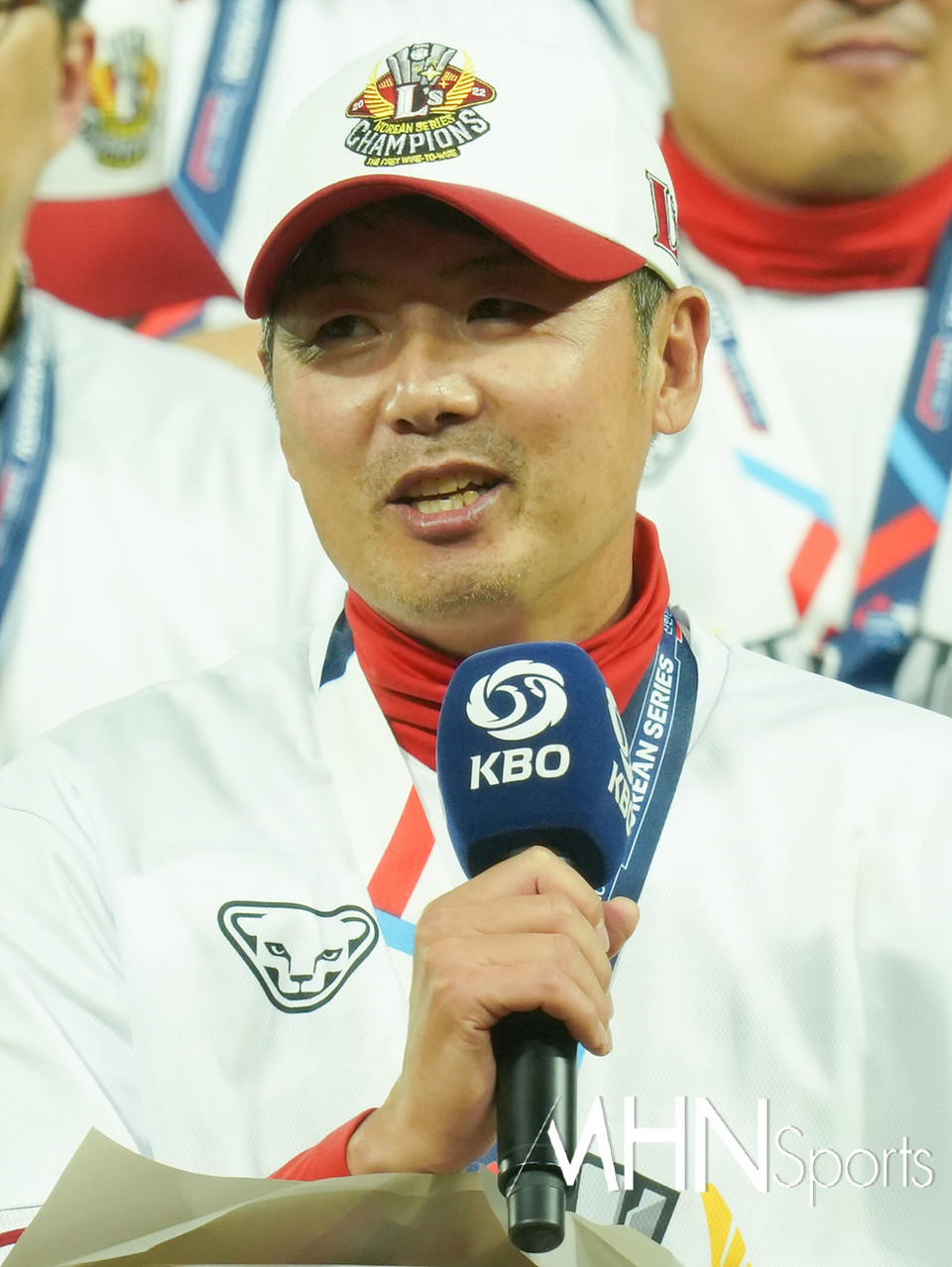 [공식] ‘체크스윙 판정‘ 항의→ 퇴장 KBO, 김원형 감독에 경고 조치
