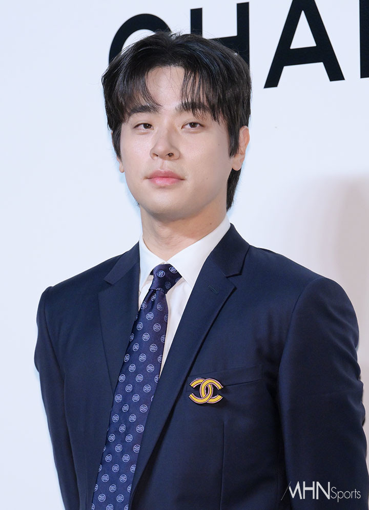 [Ms포토] 박정민 '결혼식 하객룩'