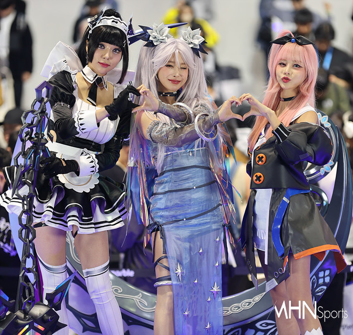 [Ms포토] '매력 넘치는 데미스 리본 캐릭터들'