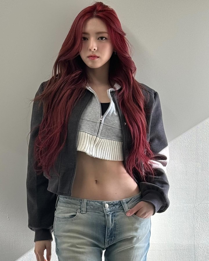 ITZY YUNA, 'You Go Girl!'