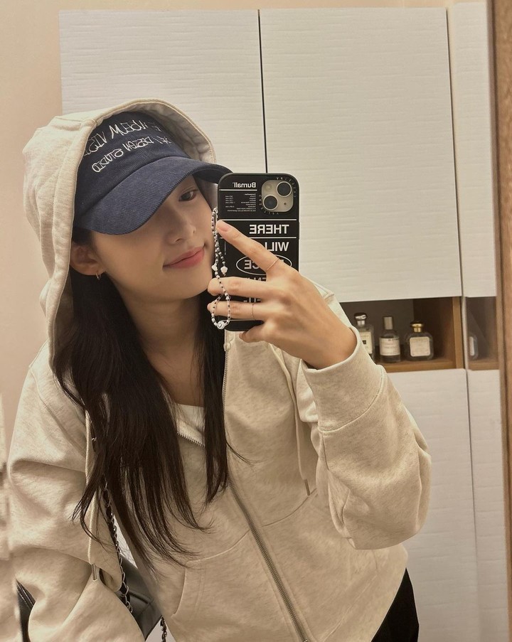 축구계는 벌써 '에이프릴'...이강인-이나은 이어 설영우-양예나도 열애설