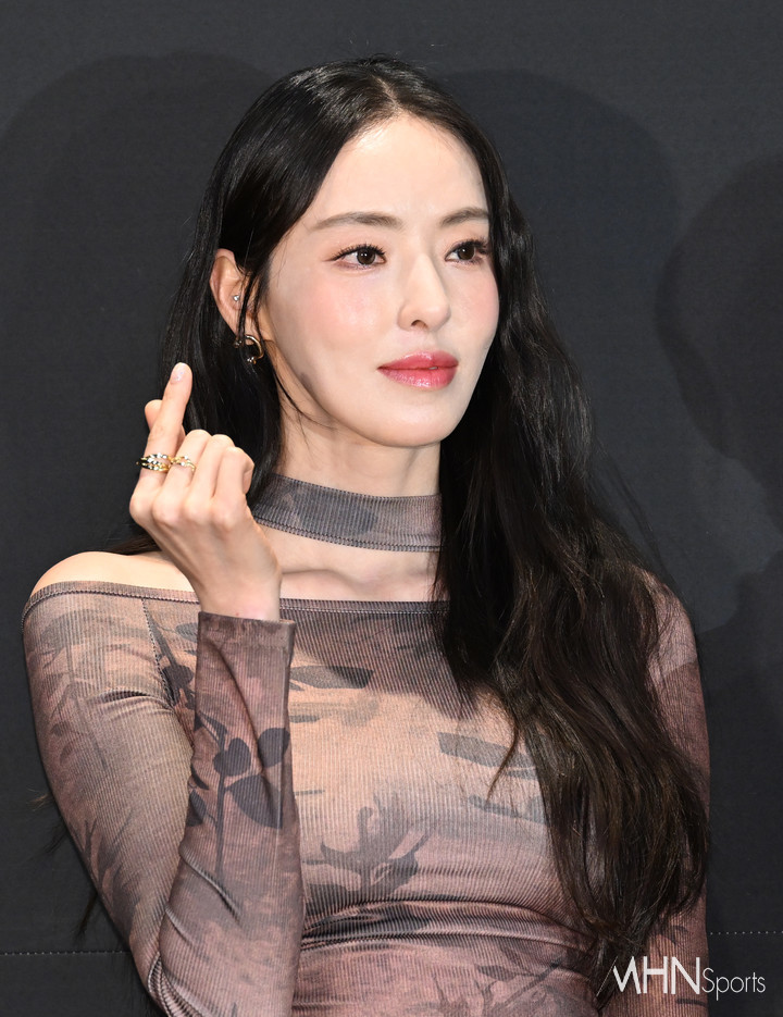 Lee Dahee's Sparkling Beauty [mhn Album]