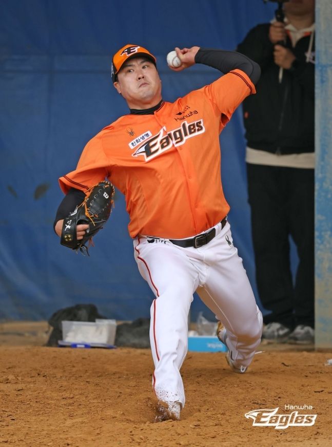 류현진 등판 스케줄 공개! 7일 'vs 문동주' 시작, 12일 KIA전 그리고 LG와 개막전까지