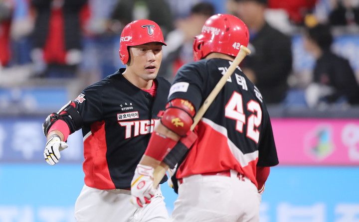 KIA 단독 2위 수성, SSG 두산 꺾고 5연승...LG는 3연패 탈출 (종합)