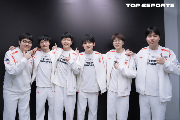 [기록으로 본 LPL] 정규시즌 기록으로 비교한 BLG vs TES, 승자는?