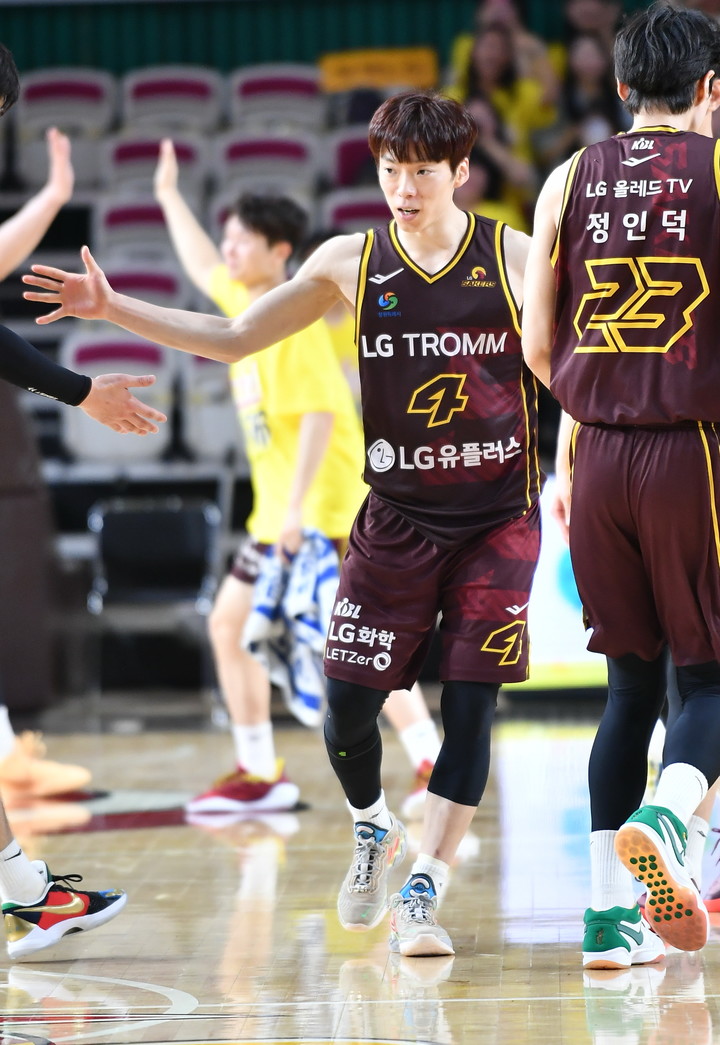 '주장, 가는거에요?' KBL, 자유계약선수 46명 공시