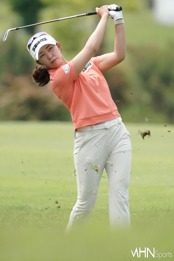 '고진감래' 배소현, KLPGA투어 생애 첫 우승! 채리티오픈 정상 등극