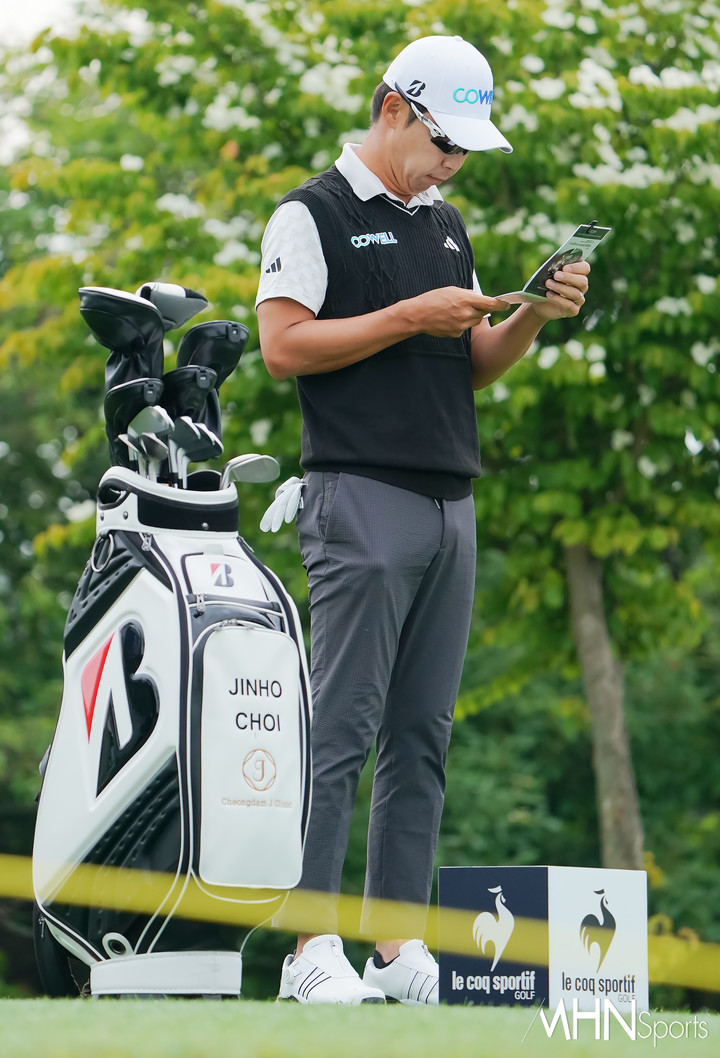 [mhn포토] 최진호 '믿는 것은 야디지~'