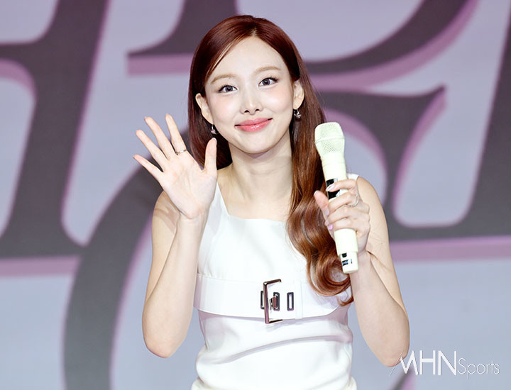 [mhn포토] 트와이스 나연 'ABCD 사랑해주세요'