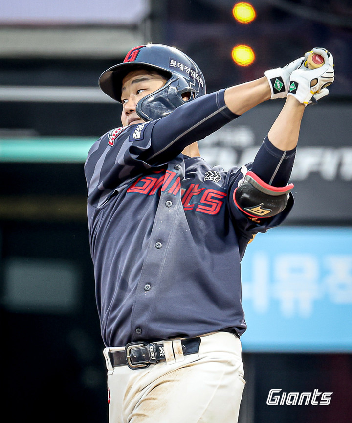 '김태형 퇴장=승리' 공식 깨졌다...KT 9회말 '김원중 폭투' 7-6 끝내기 승리 [수원에서mhn]