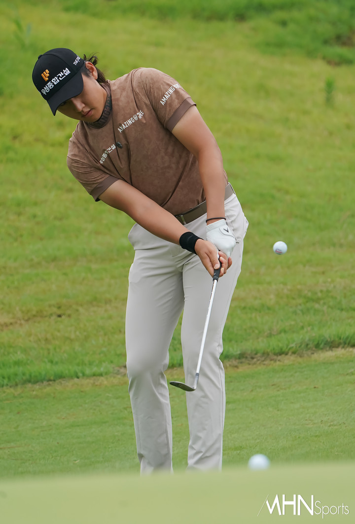 [mhn포토] 이유석 '들어가기 만을~'