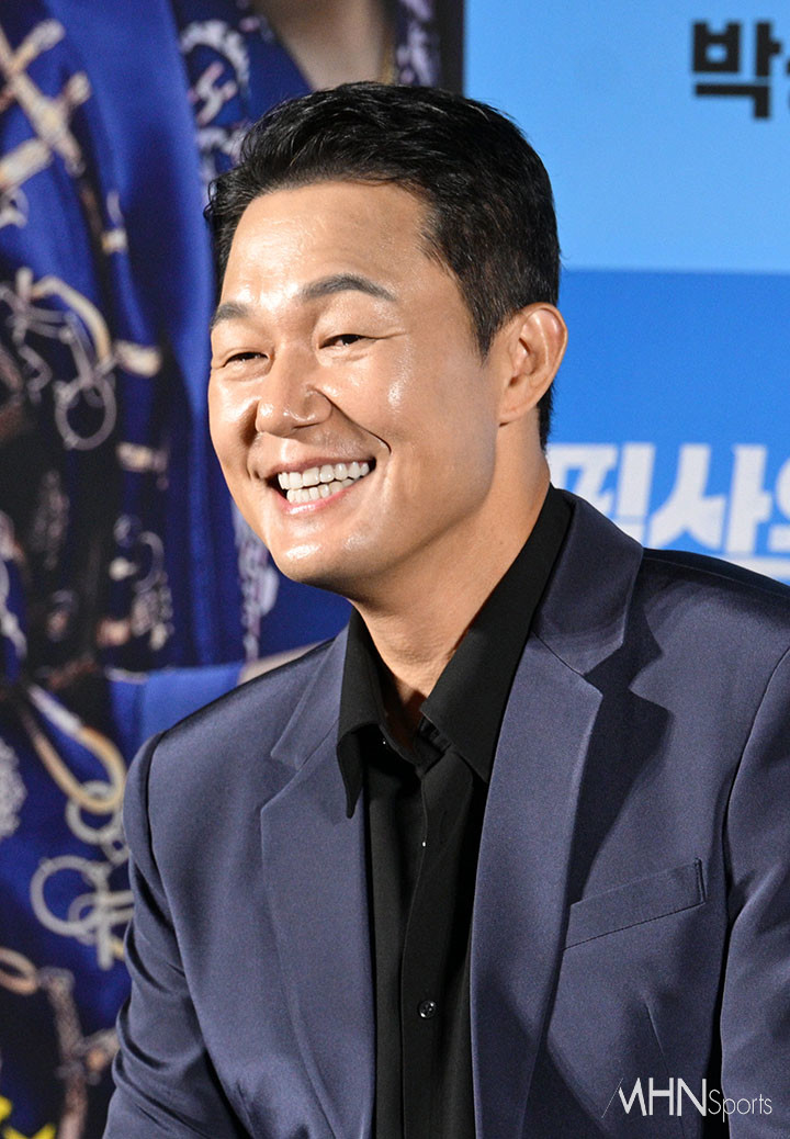 [mhn포토] 박성웅 '쾌남 미소'