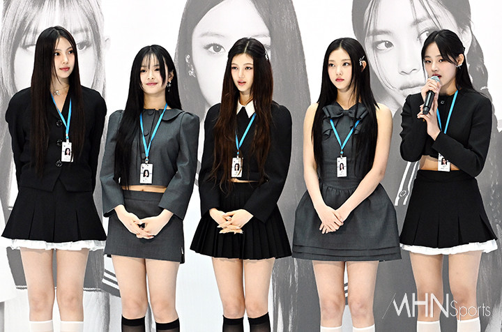 NewJeans’ ‘Supernatural’ Reigns on Global Charts, Ready to Rock ‘2024 ...