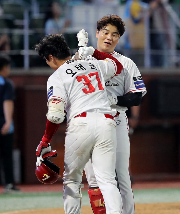 쾅, 쾅, 쾅! 두산, 30-6으로 KIA 꺾으며 KBO 신기록 경신…10개 구단 총 109득점