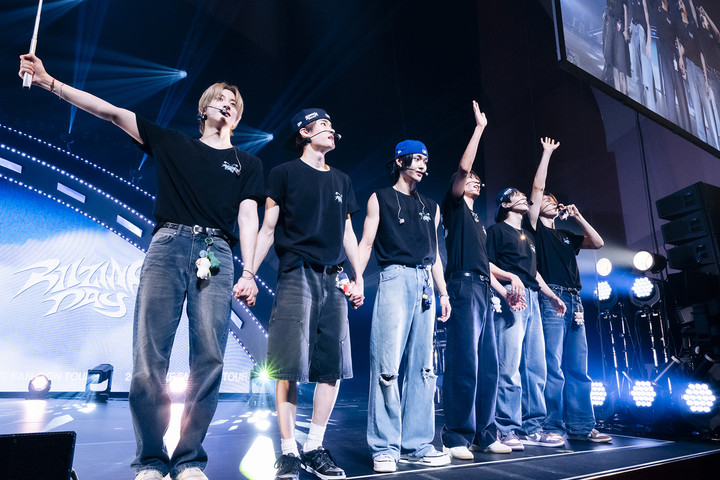 라이즈, 韓-日 모두 접수한 '대세돌'... 현지 투어로 인기 이어간다