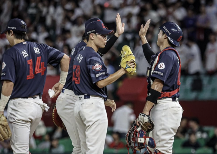 ’30-6’ 다음날은 ‘1-0’ 두산 선두 KIA 상대 3연승, 삼성 KBO 최초 통산 2900승
