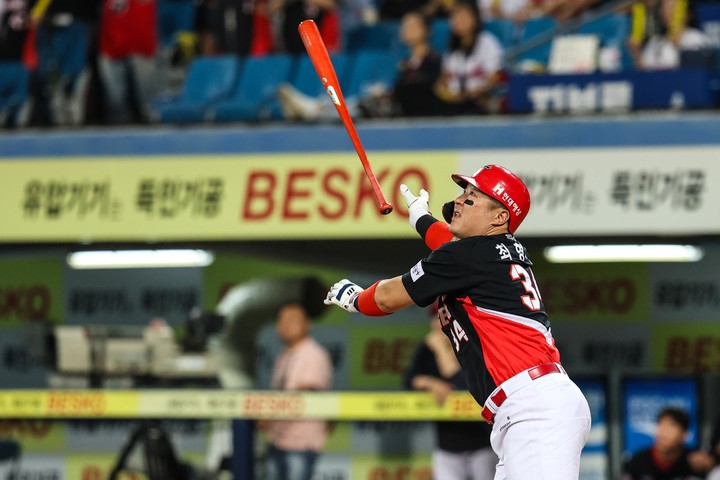 박병호 & 최형우 KBO 역대 3번째 400홈런 도전 [MHN이슈]