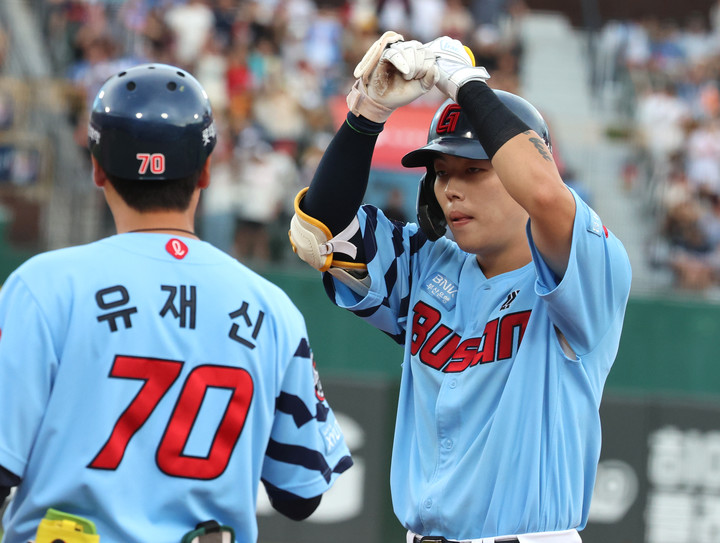 역시 롯데의 미래! 고승민 스리런 홈런 작렬…시즌 13호 [부산에서mhn]