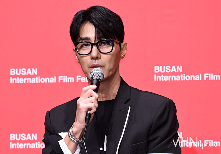 [29th BIFF] "OTT 개막작? 재밌으니 소개해야"...강동원→박찬욱 뭉친 '전란' (종합)