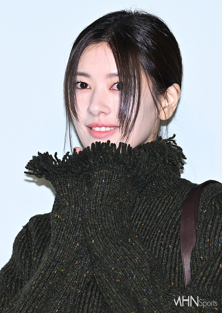 정소민, 시크룩에 가려지지 않아! '러블리 인간 토끼 석류... 미모의 엄친딸'