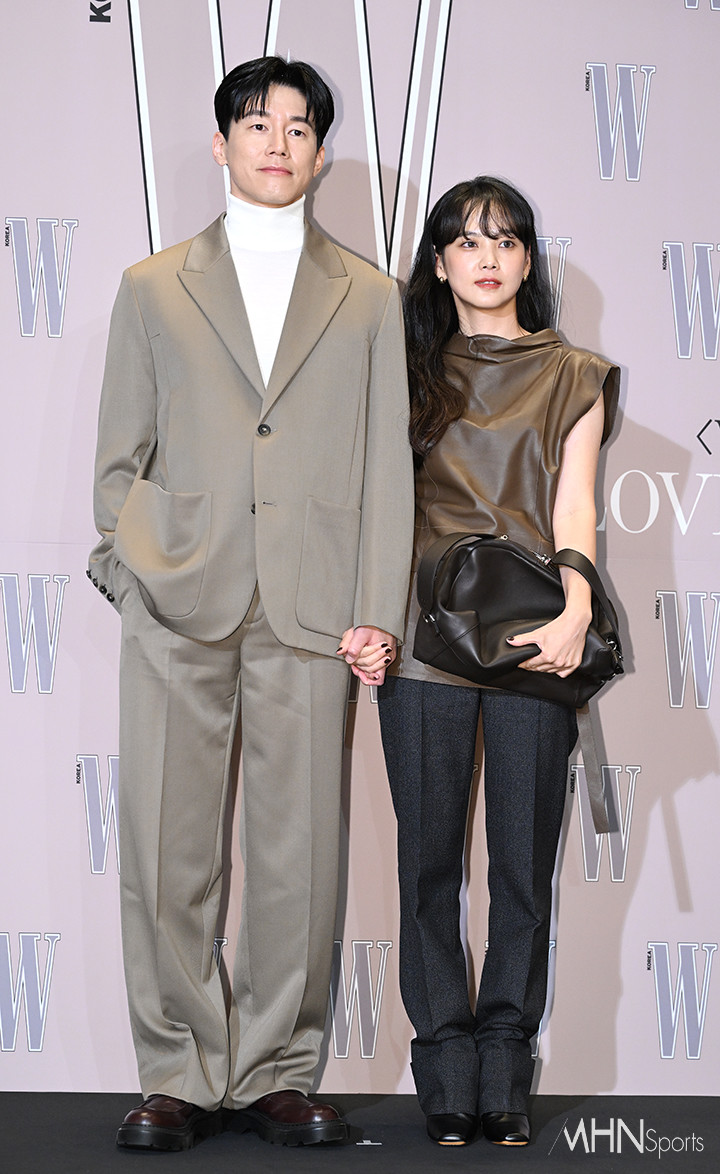 김무열♥윤승아 '변수 없는 잉꼬부부'