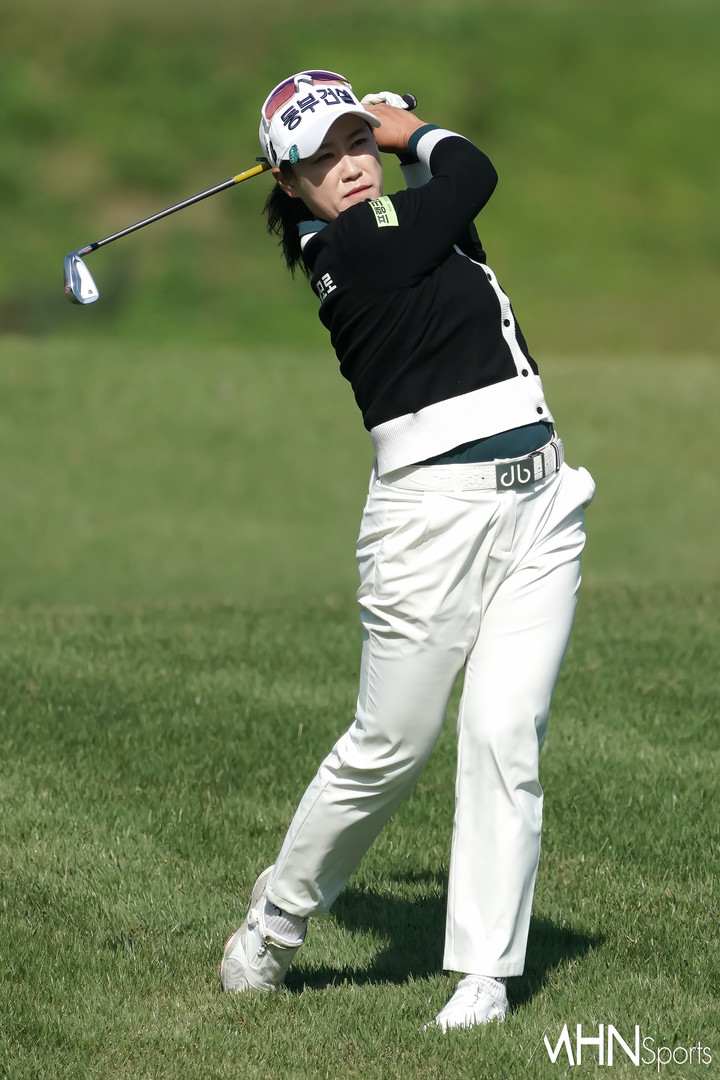 [mhn포토] 지한솔, 핀 하이로 날린다