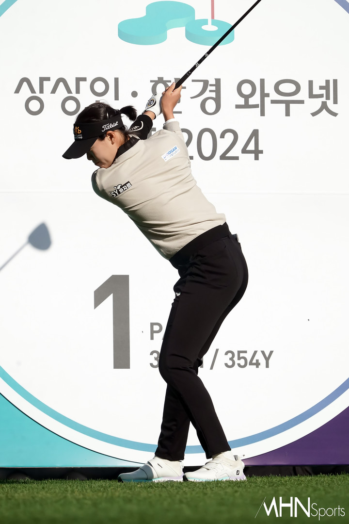 [mhn포토] 방신실, 절정의 백 스윙 톱