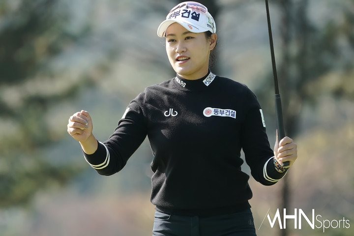 [mhn포토] 지한솔, 주먹 불끈
