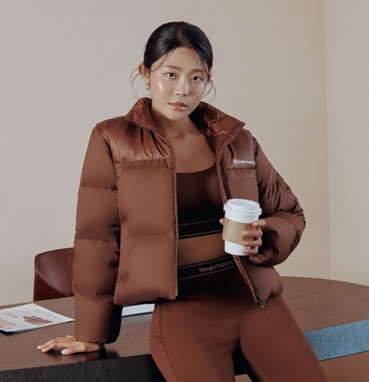 '솔로지옥퀸' 최혜선, 건강美 가득 에슬레저 패딩룩