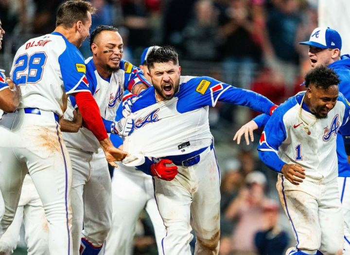 '벼랑 끝에서 만들어낸 '인간승리''...최지만 전 동료 다노, 에인절스와 2년 169억원 계약…저니맨에서 대기만성형 포수로 ...