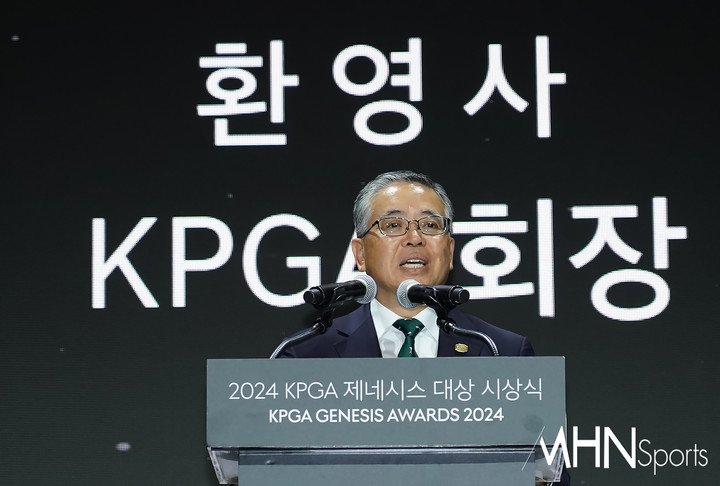 [mhn포토] 김원섭 KPGA 회장 '선수들을 위해~'